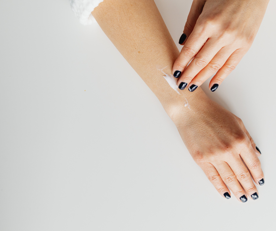 HRT vs TRT: Choosing the Right Hormone Therapy - Evolve